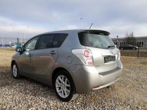 Pelēks Toyota Verso 2012 Saldus, ar dzinēja tilpumu 1.60 L un nobraukumu 187 tūkst. km par 6900 €, foto 5 vietnē AUTOMOTO.COM.LV