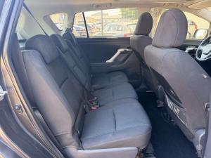 Pelēks Toyota Verso 2012 Tauragė, ar dzinēja tilpumu 2.00 L un nobraukumu 352 tūkst. km par 4950 €, foto 17 vietnē AUTOMOTO.COM.LV