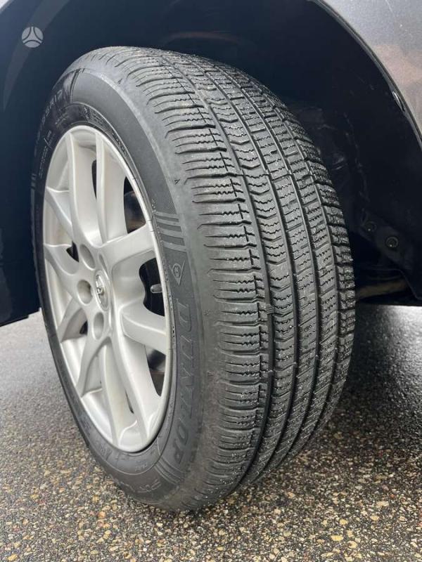 Pelēks Toyota Verso 2012 Viļņa, ar dzinēja tilpumu 1.80 L un nobraukumu 277 tūkst. km par 7650 €, foto 9 vietnē AUTOMOTO.COM.LV