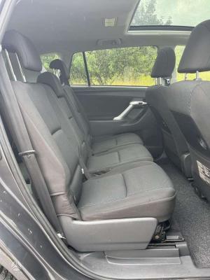 Grey Toyota Verso 2012 in Vilnius, with an engine capacity of 1.80 L and mileage of 277 thousand km for 7650 €, photo 21 on AUTOMOTO.COM.LV
