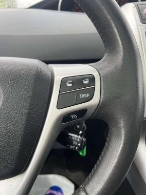 Grey Toyota Verso 2012 in Vilnius, with an engine capacity of 1.80 L and mileage of 277 thousand km for 7650 €, photo 33 on AUTOMOTO.COM.LV