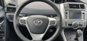 Grey Toyota Verso 2012 in Panevezys, with an engine capacity of 2.23 L and mileage of 221 thousand km for 5250 €, photo 18 on AUTOMOTO.COM.LV