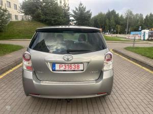 Pelēks Toyota Verso 2012 Viļņa, ar dzinēja tilpumu 2.00 L un nobraukumu 234 tūkst. km par 6350 €, foto 7 vietnē AUTOMOTO.COM.LV
