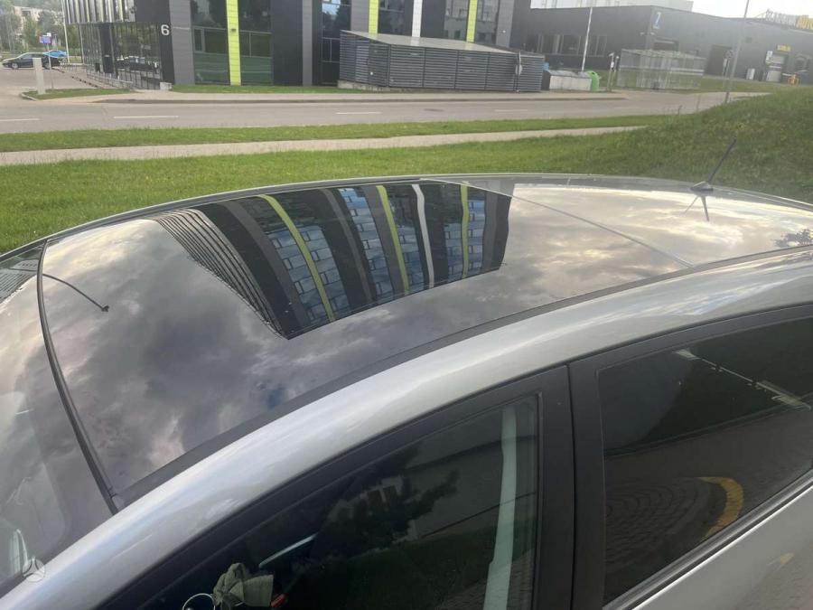 Pelēks Toyota Verso 2012 Viļņa, ar dzinēja tilpumu 2.00 L un nobraukumu 234 tūkst. km par 6350 €, foto 15 vietnē AUTOMOTO.COM.LV