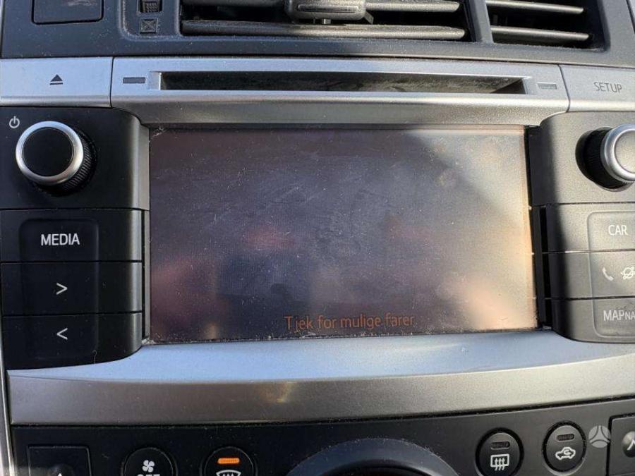 Pelēks Toyota Verso 2013 Radviliškis, ar dzinēja tilpumu 1.80 L un nobraukumu 236 tūkst. km par 5650 €, foto 19 vietnē AUTOMOTO.COM.LV