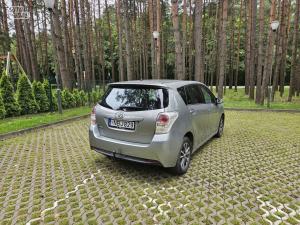 Pelēks Toyota Verso 2013 Kauņa, ar dzinēja tilpumu 2.00 L un nobraukumu 260 tūkst. km par 4950 €, foto 6 vietnē AUTOMOTO.COM.LV