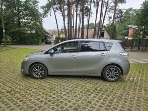 Pelēks Toyota Verso 2013 Kauņa, ar dzinēja tilpumu 2.00 L un nobraukumu 260 tūkst. km par 4950 €, foto 10 vietnē AUTOMOTO.COM.LV