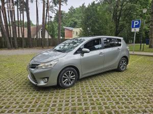 Pelēks Toyota Verso 2013 Kauņa, ar dzinēja tilpumu 2.00 L un nobraukumu 260 tūkst. km par 4950 €, foto 11 vietnē AUTOMOTO.COM.LV