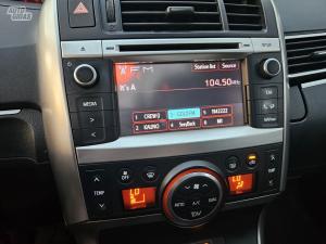 Pelēks Toyota Verso 2013 Kauņa, ar dzinēja tilpumu 2.00 L un nobraukumu 260 tūkst. km par 4950 €, foto 25 vietnē AUTOMOTO.COM.LV