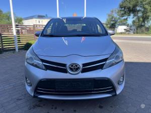 Pelēks Toyota Verso 2013 Ukmergė, ar dzinēja tilpumu 1.80 L un nobraukumu 256 tūkst. km par 7550 €, foto 4 vietnē AUTOMOTO.COM.LV
