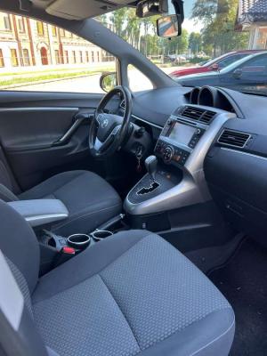 Pelēks Toyota Verso 2013 Ukmergė, ar dzinēja tilpumu 1.80 L un nobraukumu 256 tūkst. km par 7550 €, foto 14 vietnē AUTOMOTO.COM.LV