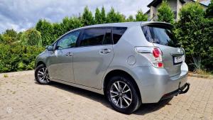 Pelēks Toyota Verso 2013 Viļņa, ar dzinēja tilpumu 2.00 L un nobraukumu 269 tūkst. km par 5800 €, foto 12 vietnē AUTOMOTO.COM.LV