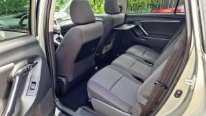 Pelēks Toyota Verso 2013 Viļņa, ar dzinēja tilpumu 2.00 L un nobraukumu 269 tūkst. km par 5800 €, foto 24 vietnē AUTOMOTO.COM.LV