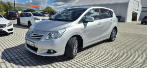 Grey Toyota Verso 2013 in Kaunas, with an engine capacity of 2.00 L and mileage of 227 thousand km for 5150 €, photo  on AUTOMOTO.COM.LV