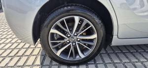 Grey Toyota Verso 2013 in Kaunas, with an engine capacity of 2.00 L and mileage of 227 thousand km for 5150 €, photo 6 on AUTOMOTO.COM.LV