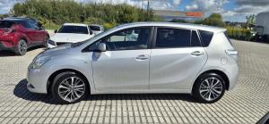 Grey Toyota Verso 2013 in Kaunas, with an engine capacity of 2.00 L and mileage of 227 thousand km for 5150 €, photo 8 on AUTOMOTO.COM.LV