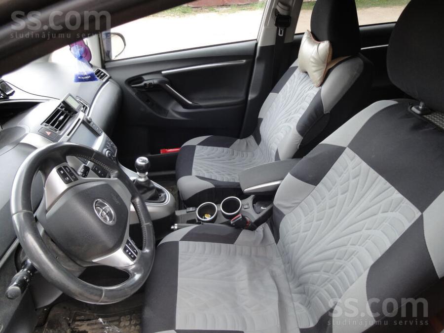 Pelēks Toyota Verso 2014 Rīga, ar dzinēja tilpumu 1.60 L un nobraukumu 217 tūkst. km par 5150 €, foto 8 vietnē AUTOMOTO.COM.LV