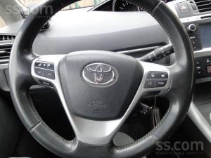 Pelēks Toyota Verso 2014 Rīga, ar dzinēja tilpumu 1.60 L un nobraukumu 217 tūkst. km par 5150 €, foto 14 vietnē AUTOMOTO.COM.LV