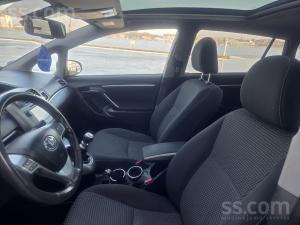 Grey Toyota Verso 2014 in Riga, with an engine capacity of 1.60 L and mileage of 192 thousand km for 6650 €, photo 17 on AUTOMOTO.COM.LV