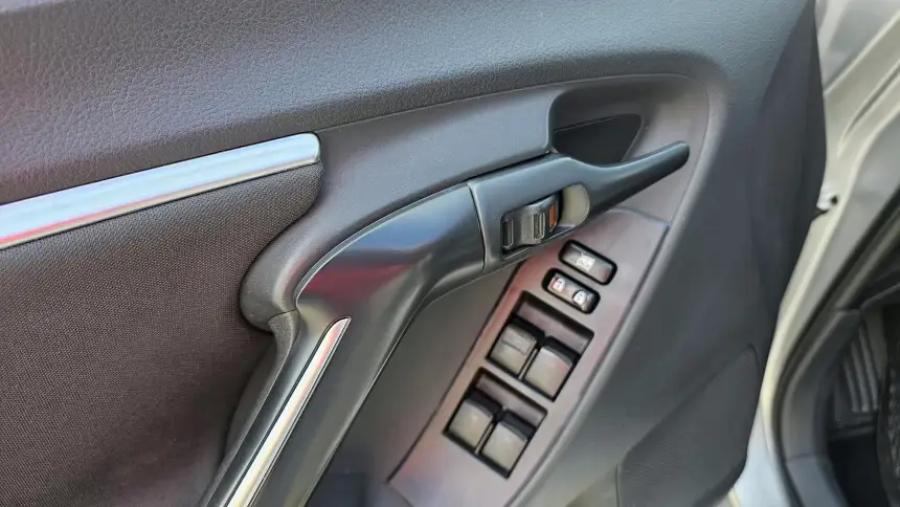 Pelēks Toyota Verso 2014 Rīga, ar dzinēja tilpumu 1.60 L un nobraukumu 194 tūkst. km par 6950 €, foto 13 vietnē AUTOMOTO.COM.LV