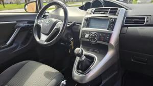 Pelēks Toyota Verso 2014 Rīga, ar dzinēja tilpumu 1.60 L un nobraukumu 194 tūkst. km par 6950 €, foto 17 vietnē AUTOMOTO.COM.LV