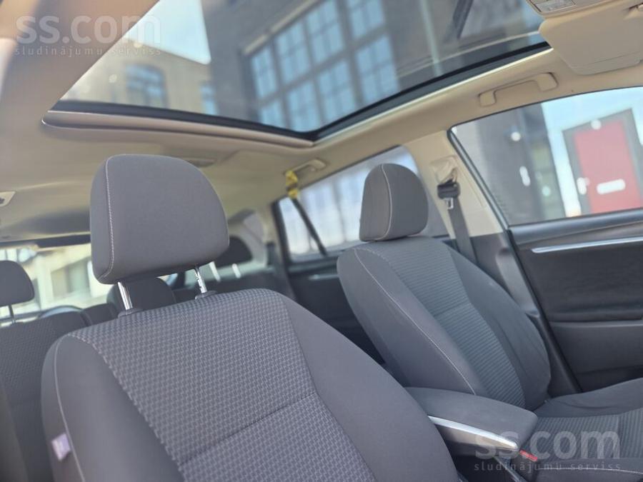 Pelēks Toyota Verso 2014 Rīga, ar dzinēja tilpumu 1.60 L un nobraukumu 192 tūkst. km par 6490 €, foto 17 vietnē AUTOMOTO.COM.LV