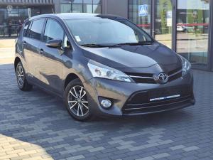 Pelēks Toyota Verso 2014 Šauļi, ar dzinēja tilpumu 1.60 L un nobraukumu 220 tūkst. km par 5700 €, foto  vietnē AUTOMOTO.COM.LV