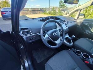 Pelēks Toyota Verso 2014 Šauļi, ar dzinēja tilpumu 1.60 L un nobraukumu 220 tūkst. km par 5700 €, foto 14 vietnē AUTOMOTO.COM.LV