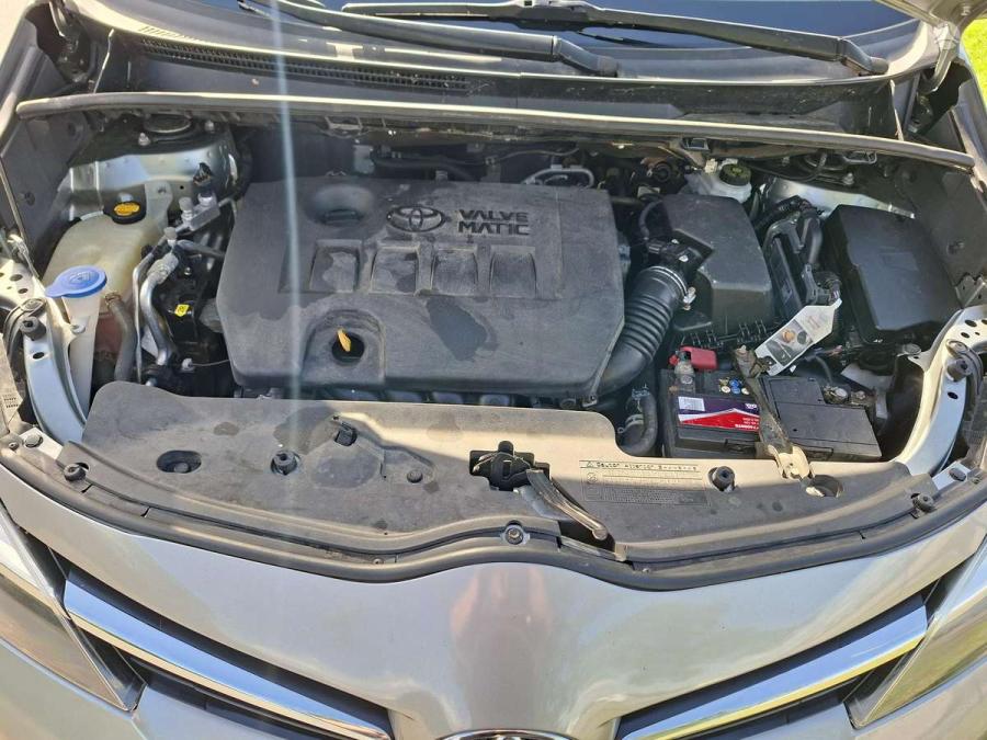 Grey Toyota Verso 2014 in Marijampole, with an engine capacity of 1.60 L and mileage of 199 thousand km for 6699 €, photo 13 on AUTOMOTO.COM.LV