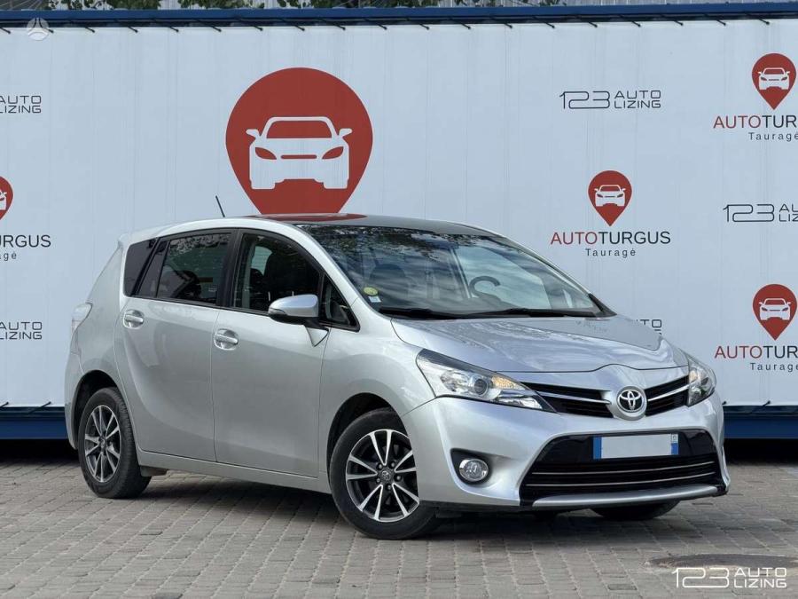 Pelēks Toyota Verso 2014 Tauragė, ar dzinēja tilpumu 2.00 L un nobraukumu 141 tūkst. km par 6700 €, foto 5 vietnē AUTOMOTO.COM.LV