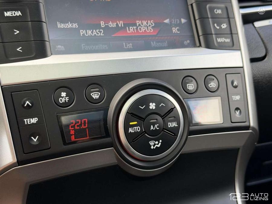 Pelēks Toyota Verso 2014 Tauragė, ar dzinēja tilpumu 2.00 L un nobraukumu 141 tūkst. km par 6700 €, foto 21 vietnē AUTOMOTO.COM.LV