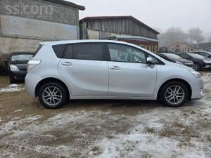 Grey Toyota Verso 2015 in Rezekne, with an engine capacity of 1.60 L and mileage of 0 thousand km for 7250 €, photo 2 on AUTOMOTO.COM.LV