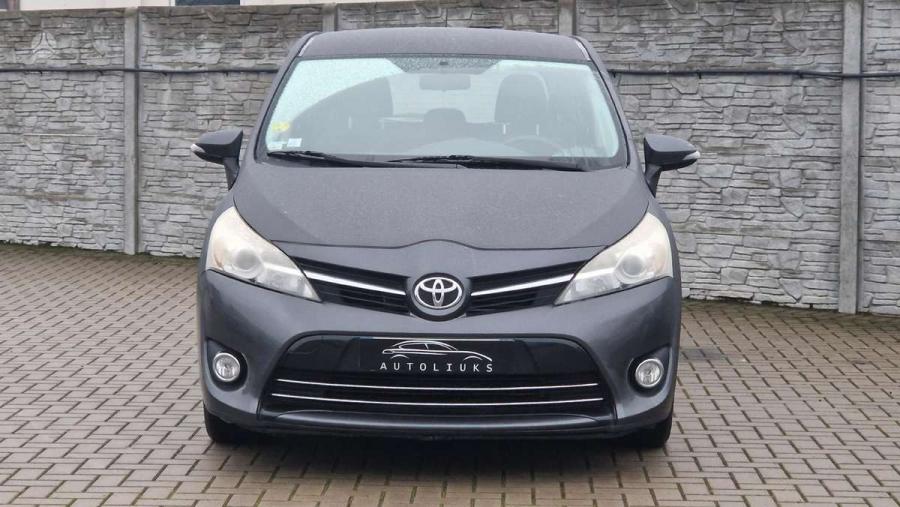Pelēks Toyota Verso 2015 Tauragė, ar dzinēja tilpumu 1.60 L un nobraukumu 222 tūkst. km par 5400 €, foto 5 vietnē AUTOMOTO.COM.LV