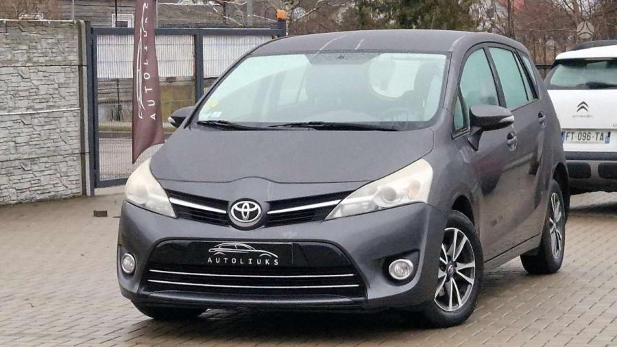 Pelēks Toyota Verso 2015 Tauragė, ar dzinēja tilpumu 1.60 L un nobraukumu 222 tūkst. km par 5400 €, foto 16 vietnē AUTOMOTO.COM.LV