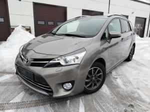 Pelēks Toyota Verso 2015 Utena, ar dzinēja tilpumu 1.80 L un nobraukumu 158 tūkst. km par 10600 €, foto  vietnē AUTOMOTO.COM.LV