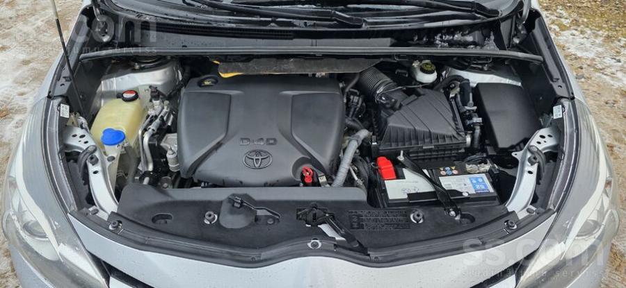 Grey Toyota Verso 2015 in Rezekne, with an engine capacity of 1.60 L and mileage of 0 thousand km for 6550 €, photo 31 on AUTOMOTO.COM.LV