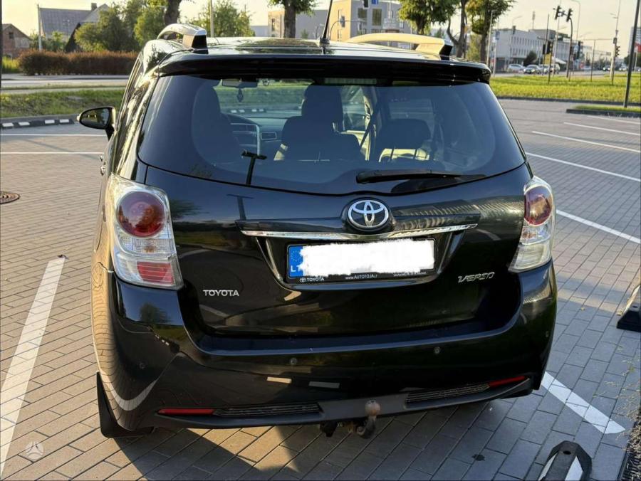 Pelēks Toyota Verso 2015 Kauņa, ar dzinēja tilpumu 1.60 L un nobraukumu 223 tūkst. km par 6450 €, foto 14 vietnē AUTOMOTO.COM.LV