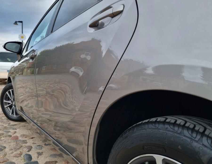 Pelēks Toyota Verso 2015 Rīga, ar dzinēja tilpumu 1.60 L un nobraukumu 171 tūkst. km par 7400 €, foto 9 vietnē AUTOMOTO.COM.LV