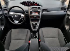 Pelēks Toyota Verso 2015 Rīga, ar dzinēja tilpumu 1.60 L un nobraukumu 171 tūkst. km par 7400 €, foto 11 vietnē AUTOMOTO.COM.LV
