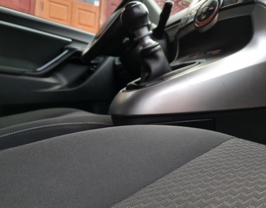 Pelēks Toyota Verso 2015 Rīga, ar dzinēja tilpumu 1.60 L un nobraukumu 171 tūkst. km par 7400 €, foto 19 vietnē AUTOMOTO.COM.LV