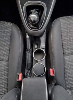 Pelēks Toyota Verso 2015 Rīga, ar dzinēja tilpumu 1.60 L un nobraukumu 171 tūkst. km par 7400 €, foto 21 vietnē AUTOMOTO.COM.LV