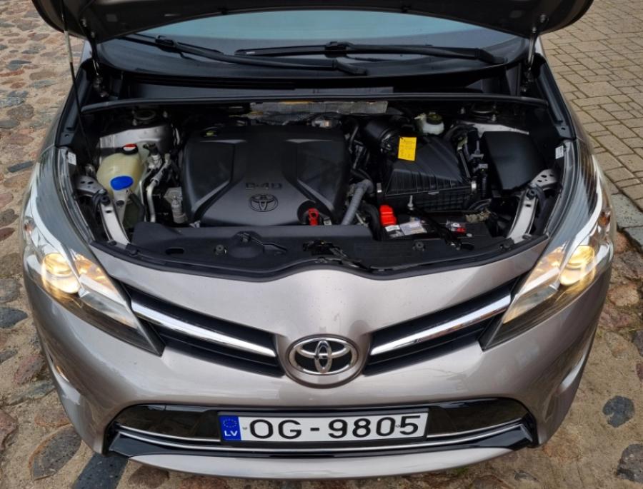 Pelēks Toyota Verso 2015 Rīga, ar dzinēja tilpumu 1.60 L un nobraukumu 171 tūkst. km par 7400 €, foto 25 vietnē AUTOMOTO.COM.LV