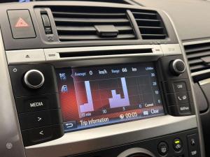 Grey Toyota Verso 2015 in Panevezys, with an engine capacity of 1.60 L and mileage of 172 thousand km for 6590 €, photo 29 on AUTOMOTO.COM.LV