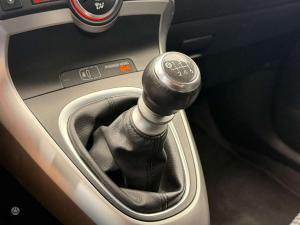 Grey Toyota Verso 2015 in Panevezys, with an engine capacity of 1.60 L and mileage of 172 thousand km for 6590 €, photo 32 on AUTOMOTO.COM.LV