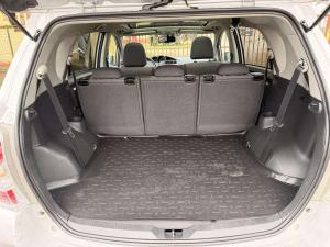 Grey Toyota Verso 2015 in Taurage, with an engine capacity of 1.60 L and mileage of 149 thousand km for 7000 €, photo 18 on AUTOMOTO.COM.LV