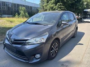 Grey Toyota Verso 2015 in Taurage, with an engine capacity of 1.60 L and mileage of 280 thousand km for 3750 €, photo  on AUTOMOTO.COM.LV