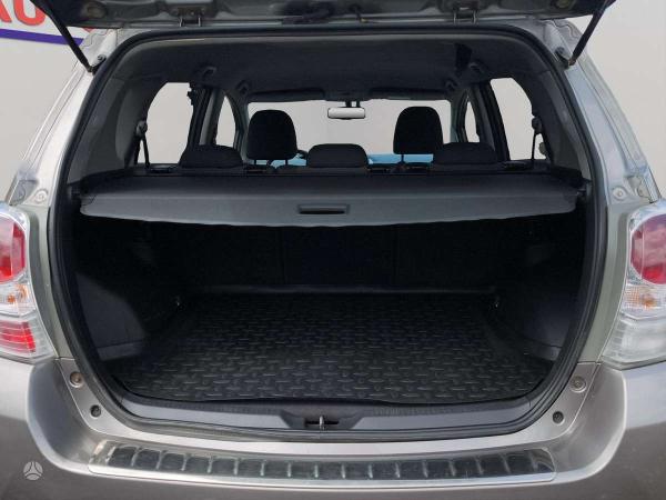 Pelēks Toyota Verso 2015 Viļņa, ar dzinēja tilpumu 1.60 L un nobraukumu 264 tūkst. km par 5999 €, foto 10 vietnē AUTOMOTO.COM.LV