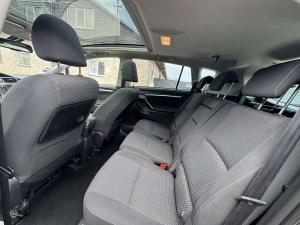 Grey Toyota Verso 2015 in Taurage, with an engine capacity of 1.60 L and mileage of 242 thousand km for 4000 €, photo 12 on AUTOMOTO.COM.LV
