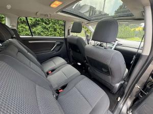 Grey Toyota Verso 2015 in Taurage, with an engine capacity of 1.60 L and mileage of 242 thousand km for 4000 €, photo 14 on AUTOMOTO.COM.LV