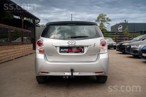 Grey Toyota Verso 2015 in Riga, with an engine capacity of 1.60 L and mileage of 0 thousand km for 6650 €, photo 14 on AUTOMOTO.COM.LV